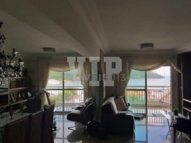 Apartamento com 4 suítes Ponta da Praia em Santos