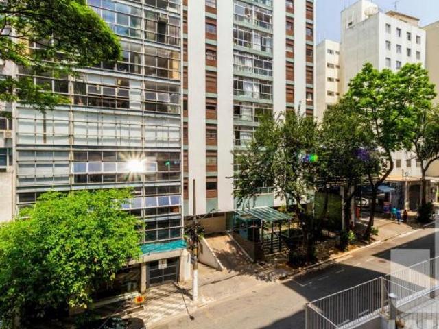 Apartamento com 50 m2, 2 dormitórios, excelente localização Higienópolis