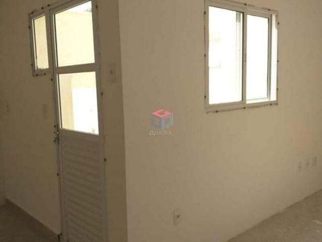 Apartamento com 51,77m² Com Elevador localizado no Bairro Campestre em Santo André SP