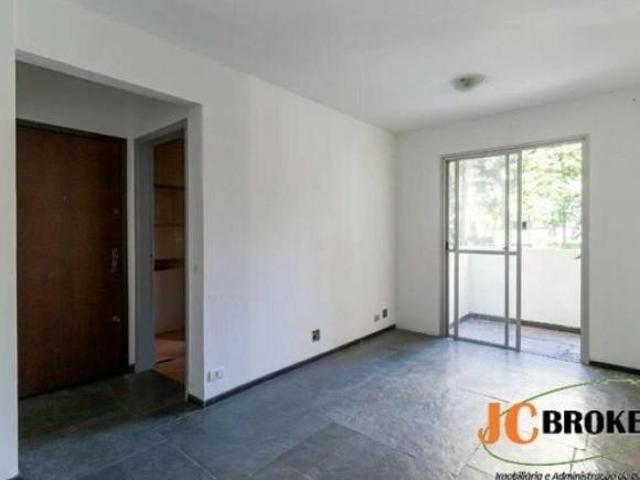 Apartamento com 51 m², 2 Dormitórios, Dormitório com armário embutido, Varanda, 1 Vaga