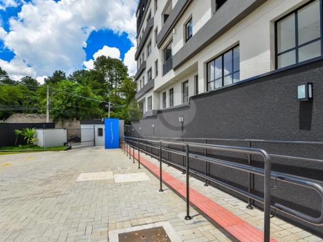 Apartamento com 51 m² e 1 quarto à venda em Santa Felicidade