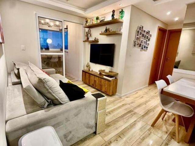 Apartamento com 52m², piscina todo planejado no Residencial Queiroz Filho Vila Humaitá Santo And