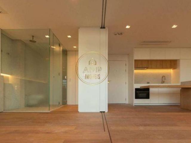 Apartamento com 53,75 m² no W Residences com vista Funchal