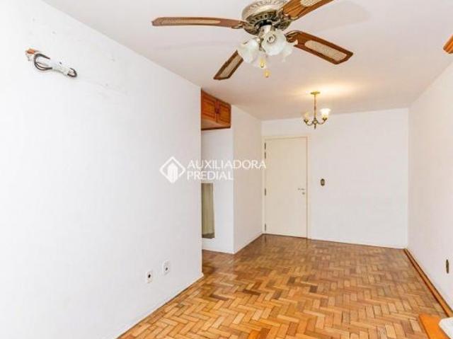 Apartamento com 53m e 1 quarto, no bairro Vila Ipiranga Porto Alegre/RS