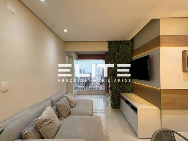 Apartamento com 53m², 2 dormitórios e 2 vagas à venda na Vila Alzira em Santo André