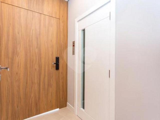 Apartamento com 545 m² e 4 quartos à venda em Bigorrilho