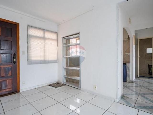 Apartamento com 54 metros, 2 quartos, Sala ampla e 1 vaga de garagem à venda no Condomínio TITANUS