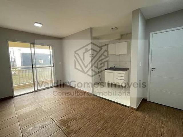 Apartamento com 55 m² 2 quartos à venda e aluguel em Jardim Rio das Pedras