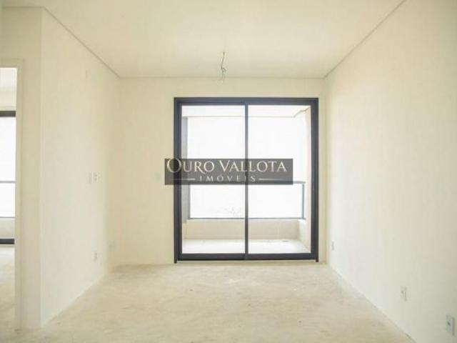 Apartamento com 55m², 2 dormitórios e varanda à venda no Ipiranga