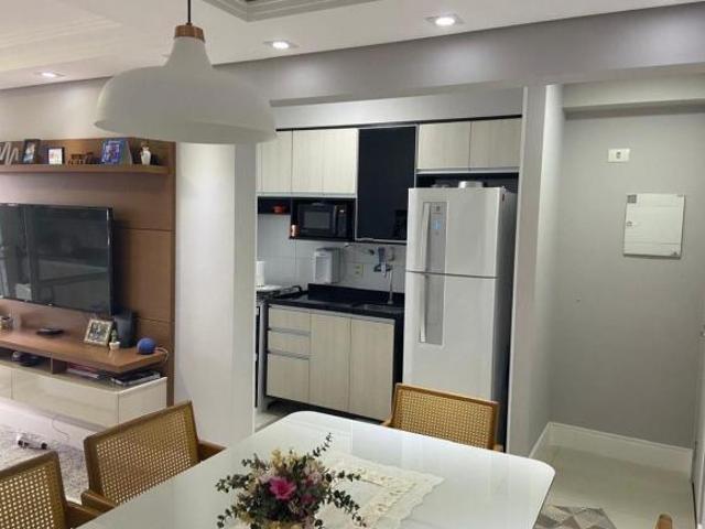 Apartamento com 55m², 2 dormitórios e varanda gourmet. Condomínio Prime House