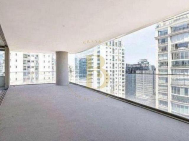 Apartamento com 570m², 4 suítes e 6 vagas de garagem no Heritage Itaim Bibi