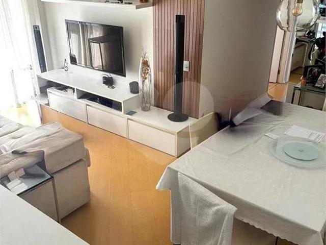 Apartamento com 59 m² e 2 quartos à venda em Santana