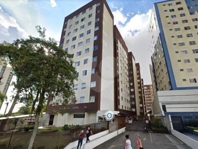 Apartamento com 59 m² e 3 quartos à venda em Novo Mundo