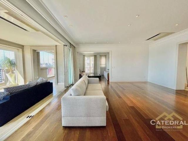 Apartamento com 5 Dormitórios, 3 Suítes e 5 Vagas à Venda no Seridó 106 – Jardim Europa, São Paulo/S