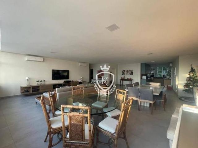 Apartamento à venda, 376 m² por R$ 2.300.000,00 Pitangueiras Frente Mar Guarujá/SP