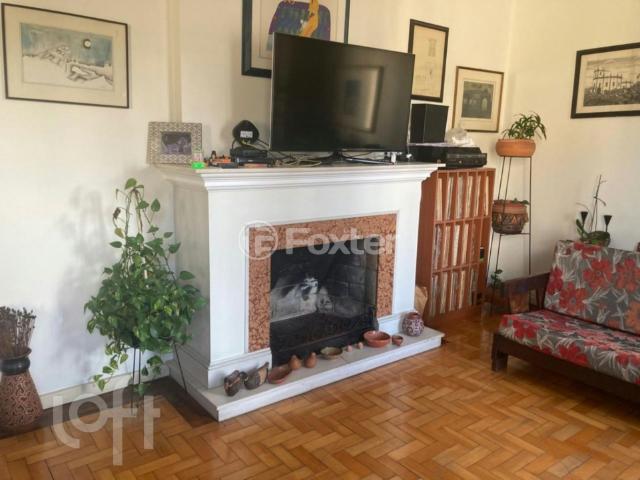 Apartamento com 5 dormitórios em Porto Alegre