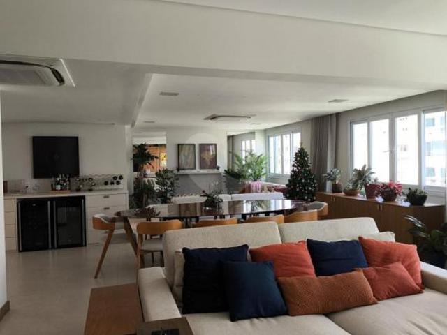 Apartamento com 5 quartos à venda em Consolação SP