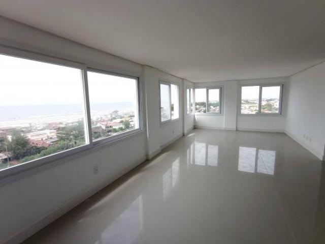 Apartamento com 5 quartos à venda em Capão Da Canoa, no bairro Navegantes