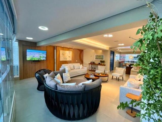 Apartamento com 5 quartos à venda em Riviera SP
