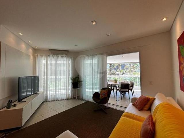Apartamento com 5 quartos à venda em Riviera SP