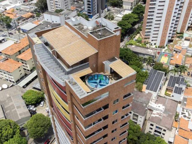 Apartamento com 5 Quartos e 7 banheiros à Venda, 310 m² por R$ 1.600.000
