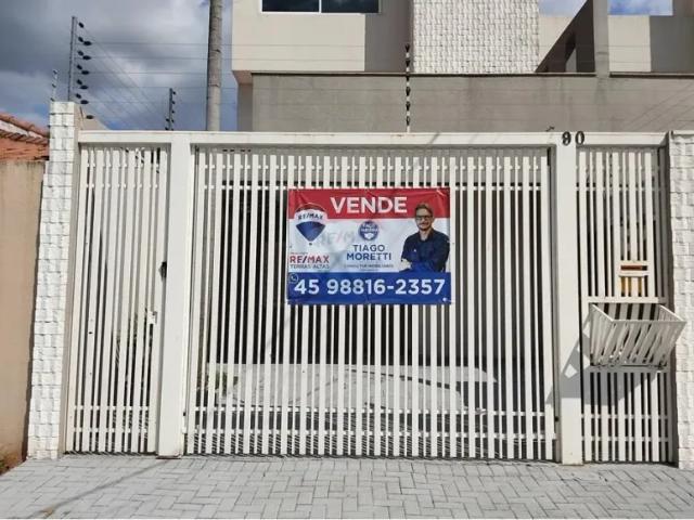Apartamento com 5 Quartos e 4 banheiros à Venda, 209 m² por R$ 830.000