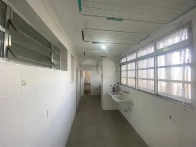 Apartamento com 5 quartos para locação em Higienópolis SP