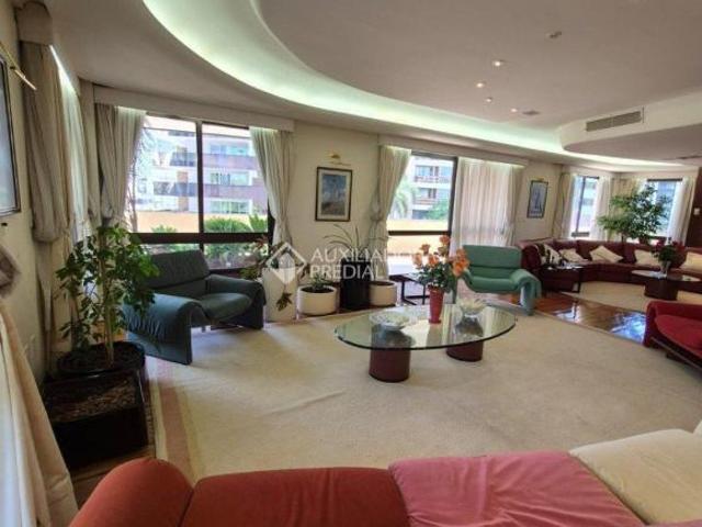 Apartamento com 605m² privativos no Bairro Exposição