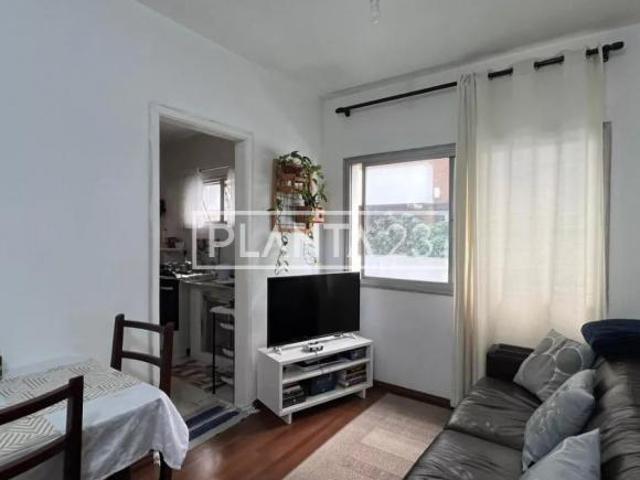 Apartamento com 60 m², 1 quarto sendo 1 vaga à venda no bairro Vila Madalena