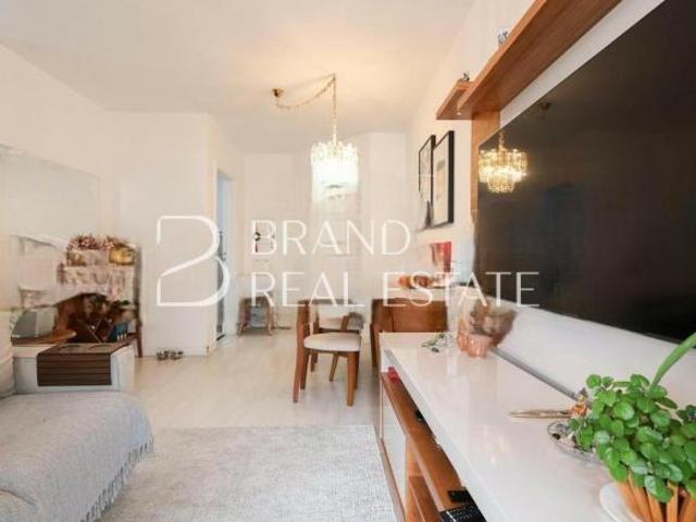Apartamento com 60 m², 2 quartos sendo 1 suíte à venda no Morumbi