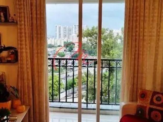 Butantã Apartamento com 60m², suíte e varanda
