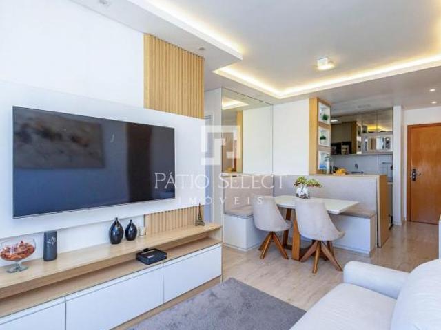 Apartamento com 61.18 m², 3 quartos sendo 1 suíte à venda no bairro Portão