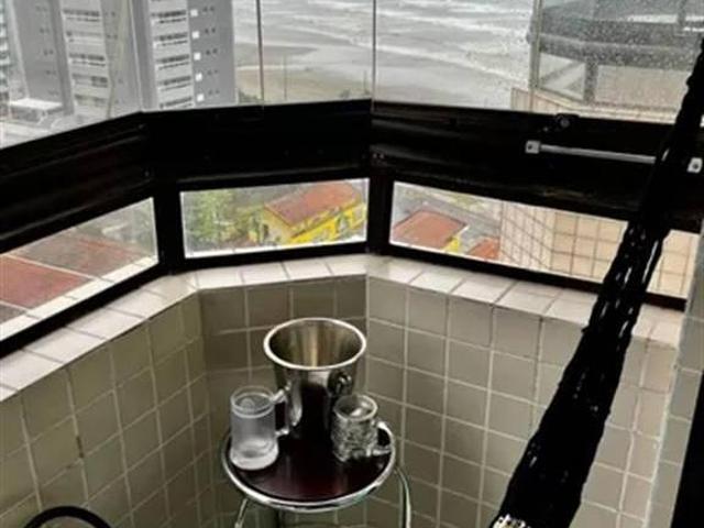 APARTAMENTO COM 62,00 m² MARACANÃ PRAIA GRANDE SP