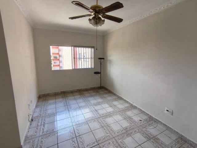 APARTAMENTO COM 64 METROS NA REGIÃO DA VILA ROSARIA