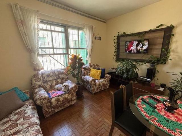Apartamento com 65m², localizado no bairro Jardim Carvalho em Porto Alegre/RS