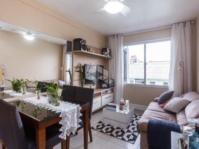 APARTAMENTO COM 66,58m² DE 3 DORMITÓRIOS MENINO DEUS COM VAGA!