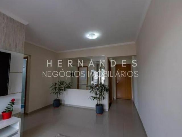 Apartamento com 66m², 2 dormitórios, sendo 1 suíte, 1 banheiro social, área de serviço, varanda e 2