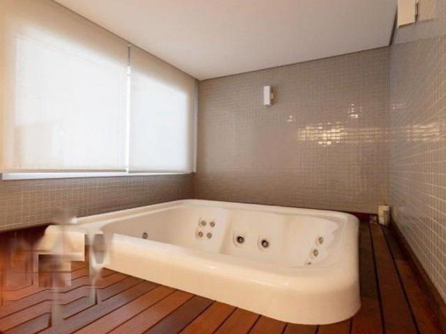 Apartamento com 67 m², à venda no bairro Itaim Bibi
