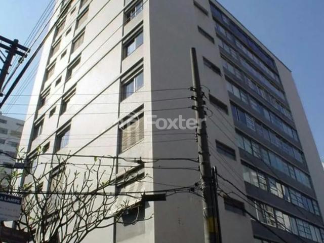 Apartamento com 6 dormitórios em São Paulo