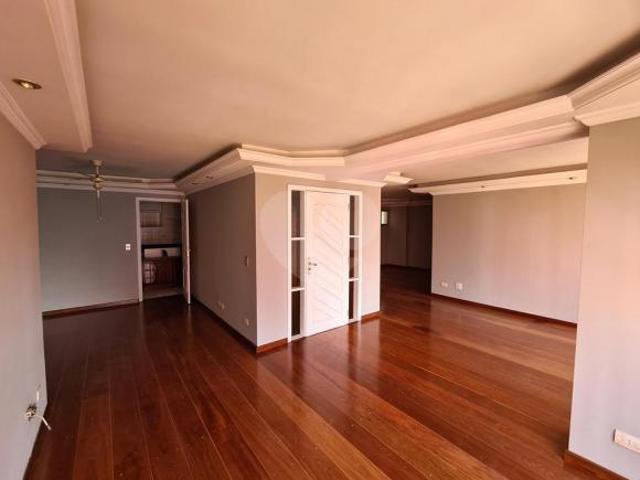 Apartamento com 6 quartos à venda em Jardim das laranjeiras SP