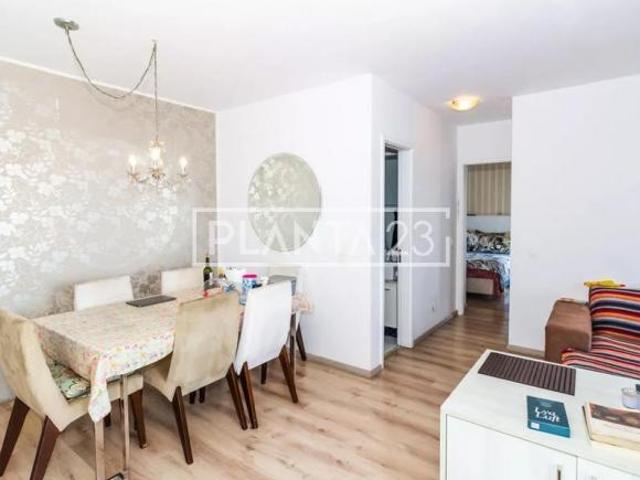 Apartamento com 70 m², 2 quartos sendo 1 suíte à venda no bairro Barra Funda
