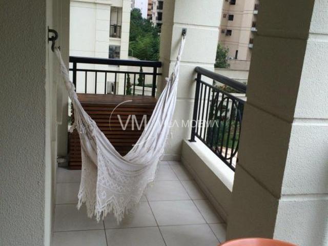 Apartamento com 70 m², 2 quartos sendo 1 suíte à venda no bairro Moema