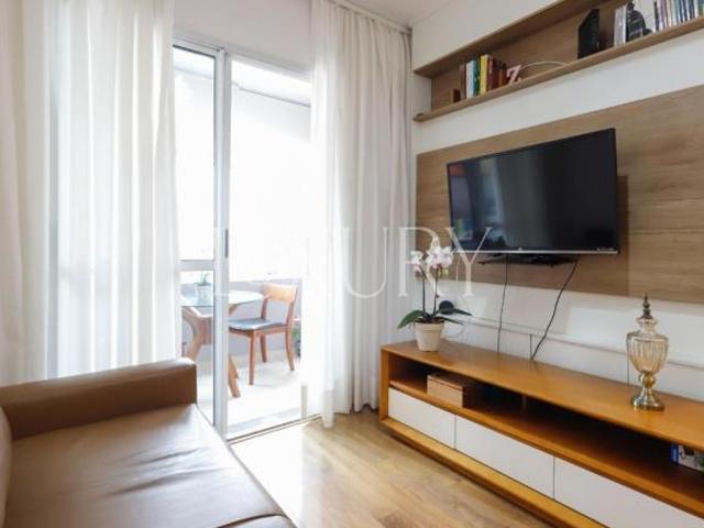 Apartamento com 70 m², 3 quartos sendo 1 suíte à venda no bairro Barra Funda