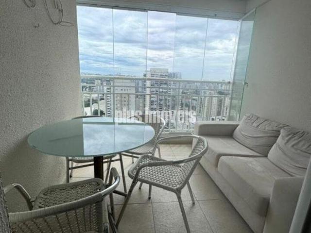 Apartamento com 70 mts, 2 dormitorios, 1 suite, 1 vaga, andar alto