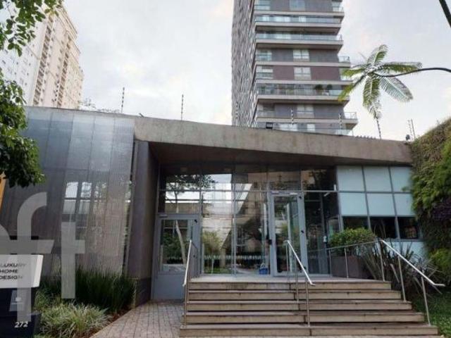 Apartamento com 70m² de área útil, 01 suite, 02 vagas