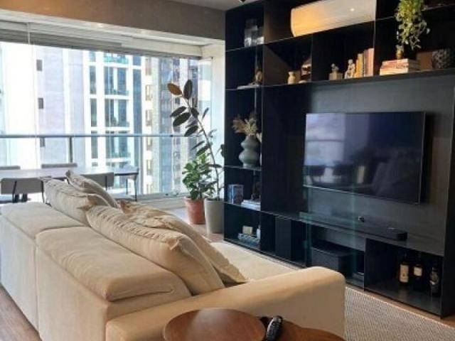 Apartamento com 71m² de área útil, 1 suíte, 1 vaga
