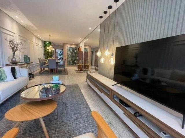 Apartamento com 72 m² e 3 quartos à venda em Água Verde