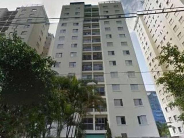 Apartamento com 72m², 1 vaga, living, 3 dormitórios sendo 1 suíte, banheiro social, área de serviço