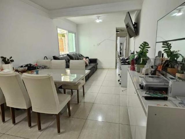 Apartamento com 74m² à venda na Vila Valparaíso Santo André
