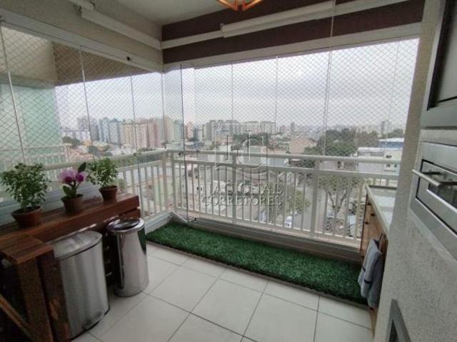 Apartamento com 75 m2 com 2 dormitórios 1 suíte, 2 vagas